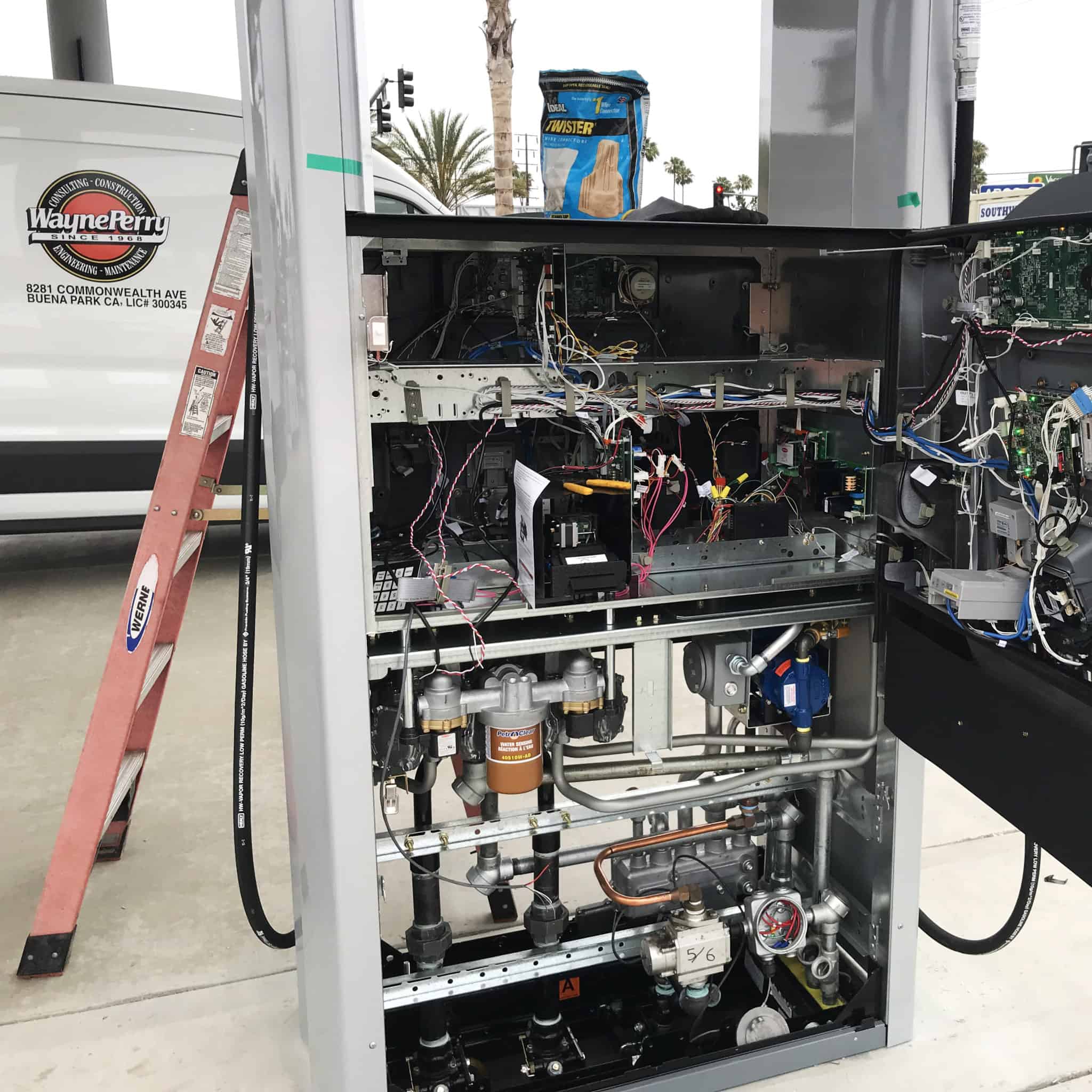 Wayne Perry - Wayne Perry